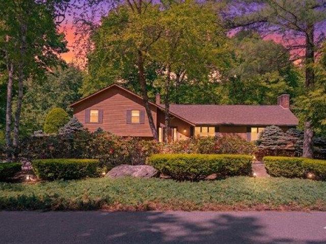 3 bedroom, Derry NH 03038 104151072