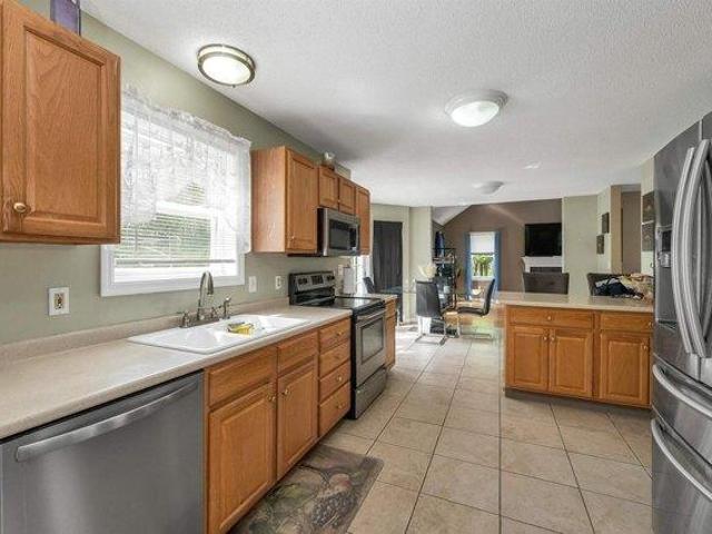 3 bedroom, Derry NH 03038 104716611