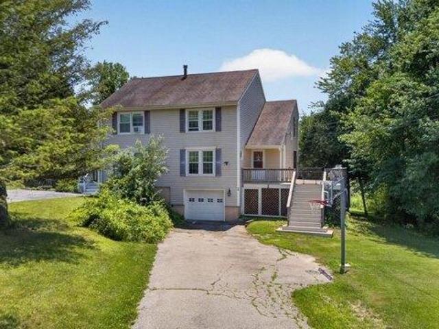 3 bedroom, Derry NH 03038 104759078