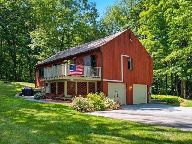 3 bedroom, Derry NH 03038 104760519
