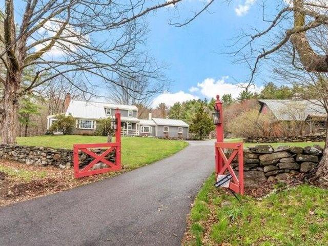 3 bedroom, Derry NH 03038 102062266