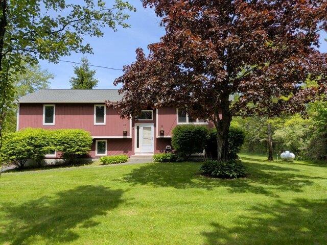 3 bedroom, Derry NH 03038 103037438