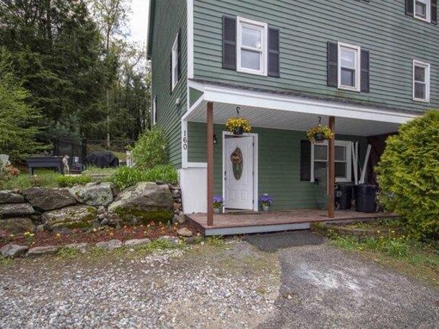 3 bedroom, Derry NH 03038 92115506