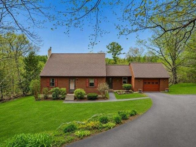 3 bedroom, Derry NH 03038 LS103019233