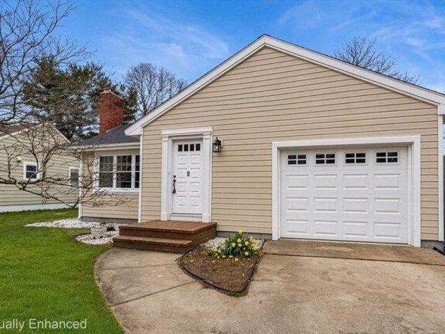3 bedroom, Dighton MA 02764 LS102728664