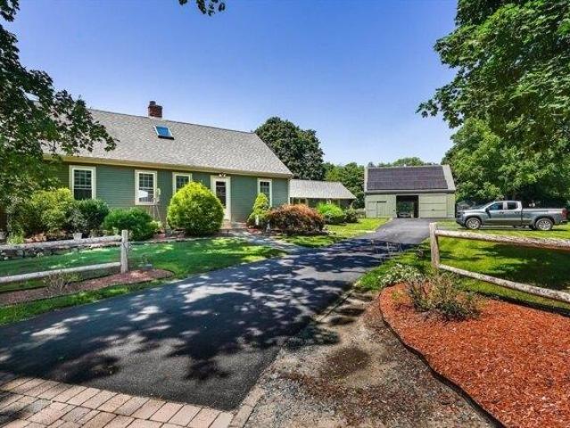 3 bedroom, Dighton MA 02715 105117112