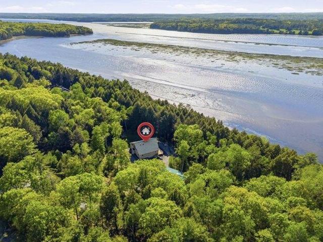 3 bedroom, Dresden ME 04342 104853217