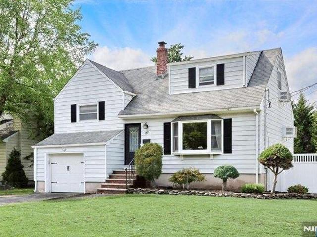 3 bedroom, Dumont NJ 07628 LS102800776