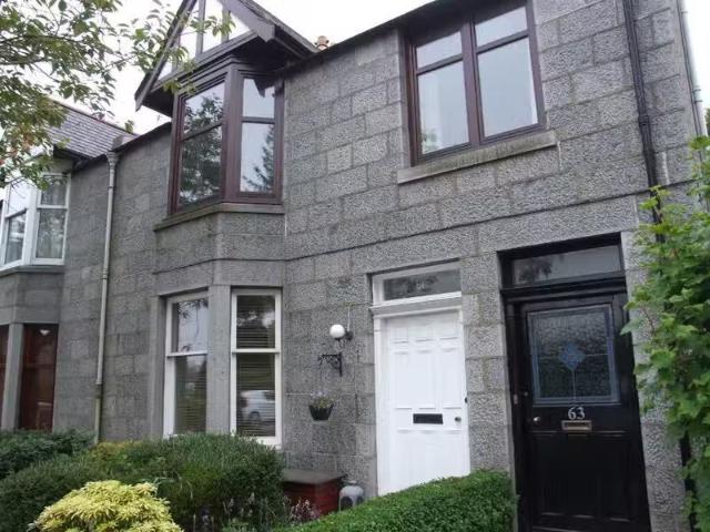 3 bedroom duplex for rent in Albury Place, Ferryhill, Aberdeen.