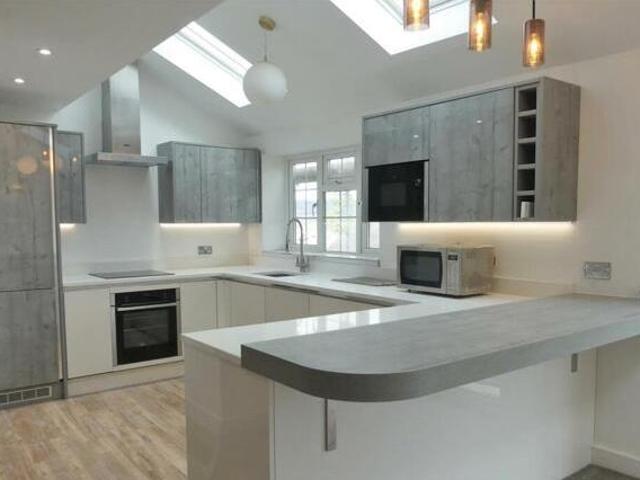 3 Bedroom Duplex For Rent In Burley In Wharfedale