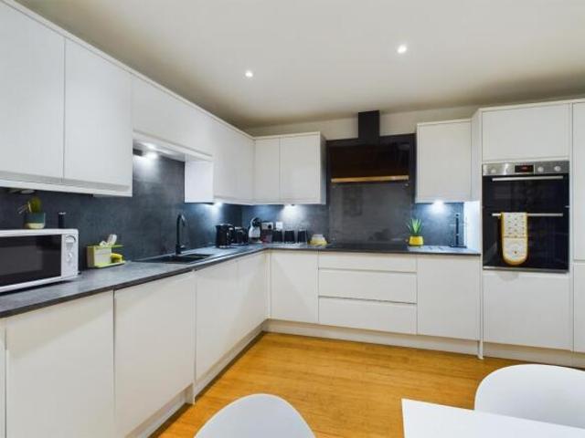 3 bedroom duplex for rent in Blandfield, Broughton, Edinburgh, EH7