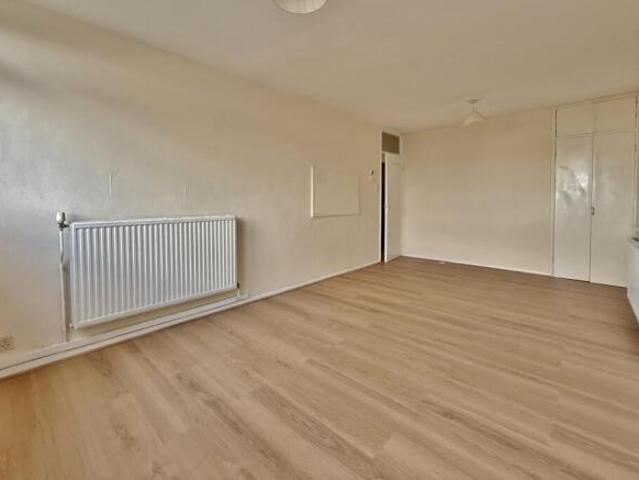 3 bedroom duplex for rent in Falkirk House, Maida Vale, W9