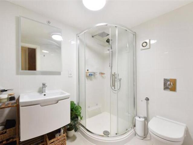 3 bedroom duplex for rent in Hans Crescent, Knightsbridge, London, SW1X