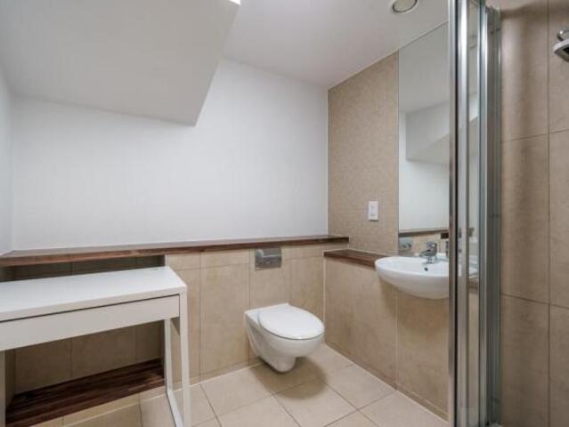 3 bedroom duplex for rent in Lakeside Way Wembley HA9