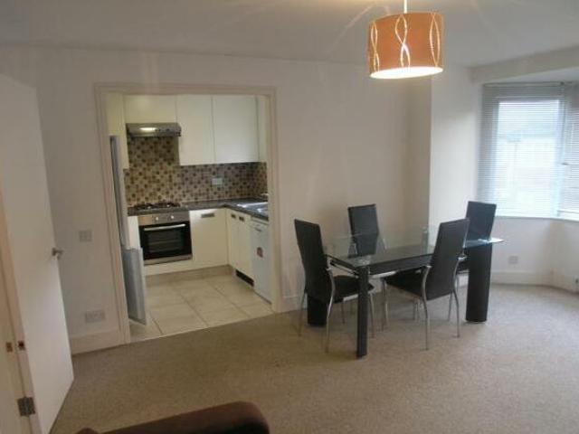 3 Bedroom Duplex For Rent In London