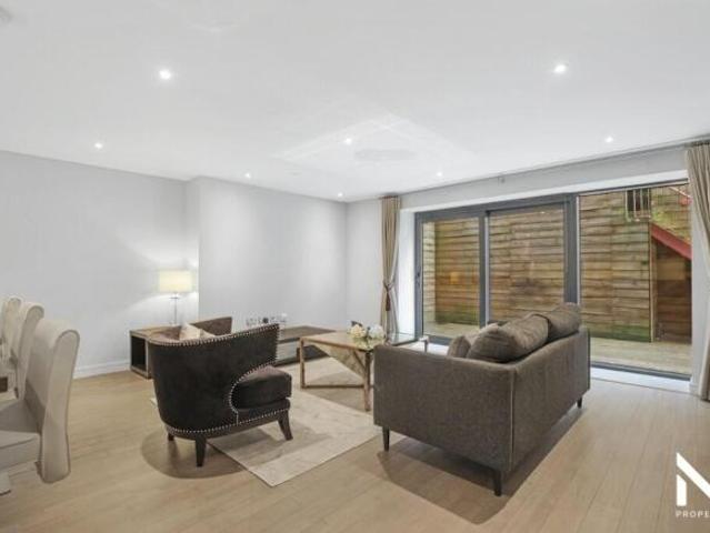 3 bedroom duplex for rent in Viridium Apartments, Finchley Road, Hampstead, London NW3