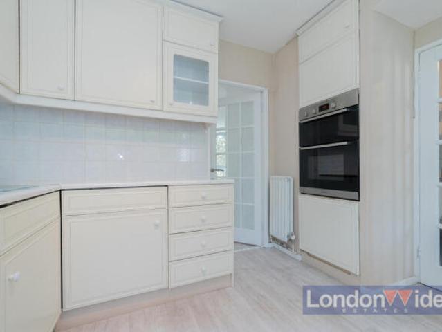 3 bedroom duplex for rent in Warwick Crescent, London, W2