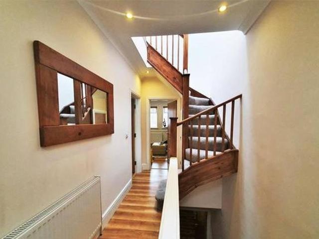 3 bedroom duplex for sale in Manns Road Edgware HA8