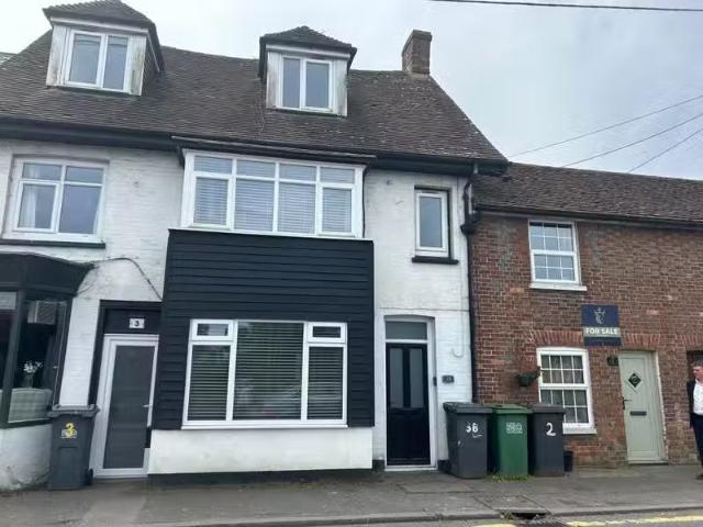 3 bedroom duplex for sale in Gardner Street, Herstmonceux, Eas.