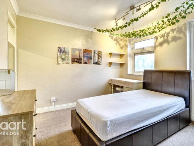 3 bedroom duplex for sale in High Street, Cambridge, CB1