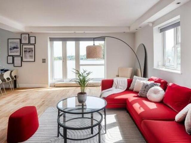 3 Bedroom Duplex For Sale In London