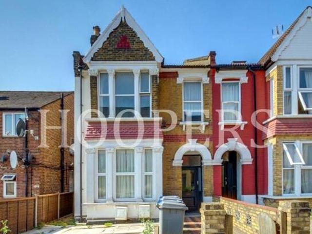 3 Bedroom Duplex For Sale In London