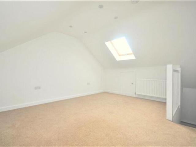 3 bedroom duplex for sale in Percy Court, Watford, WD18