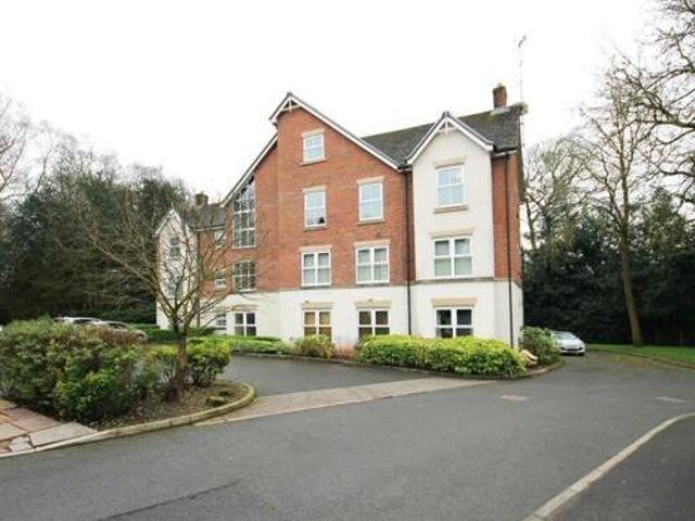 3 Bedroom Duplex For Sale In Worsley