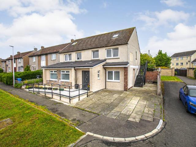3 bedroom duplex for sale