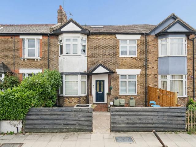 3 bedroom duplex for sale