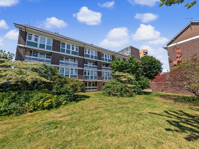 3 bedroom duplex for sale