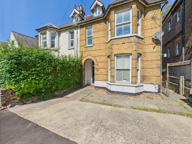 3 bedroom duplex to rent