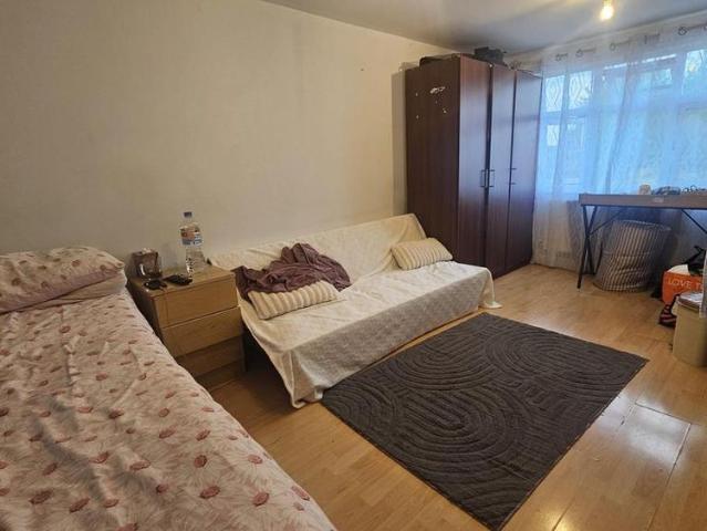 3 bedroom duplex to rent
