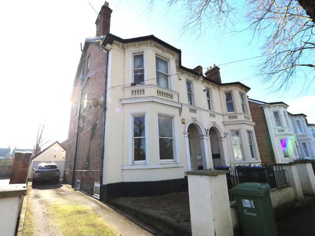 3 bedroom duplex to rent