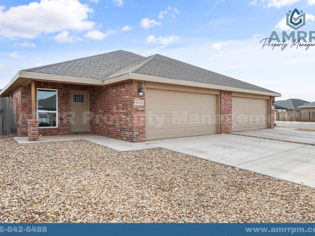 3 Bedroom Duplex $999 for the first 3 months on a 12 month lease