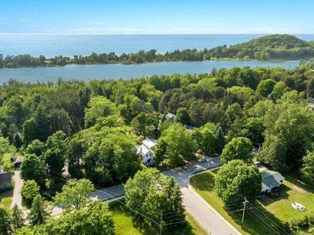 3 bedroom, Empire MI 49630 LS93271495