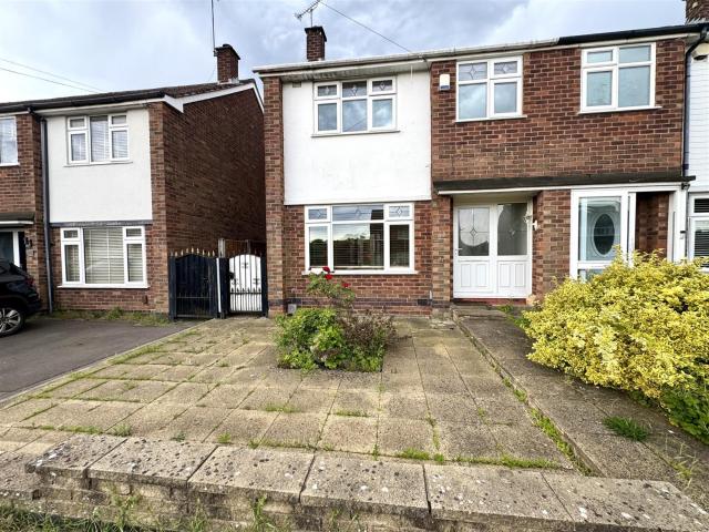 3 Bedroom End of Terrace
