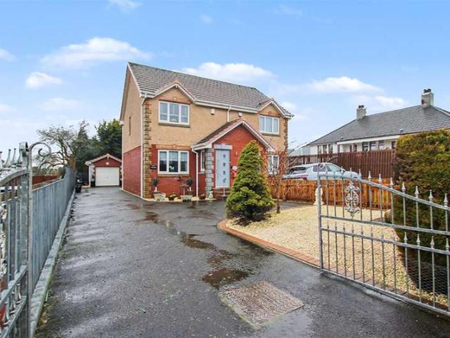 3 Bedroom End Of Terrace House