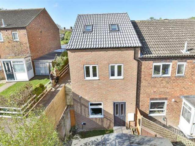 3 Bedroom End Of Terrace House