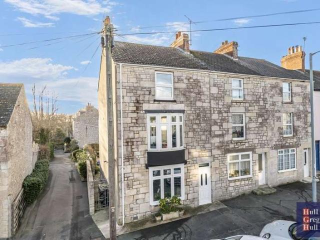 3 Bedroom End Of Terrace House