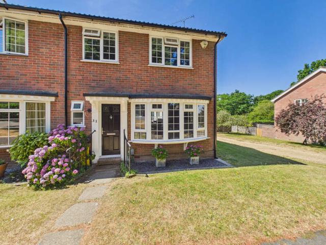 3 Bedroom End Of Terrace House