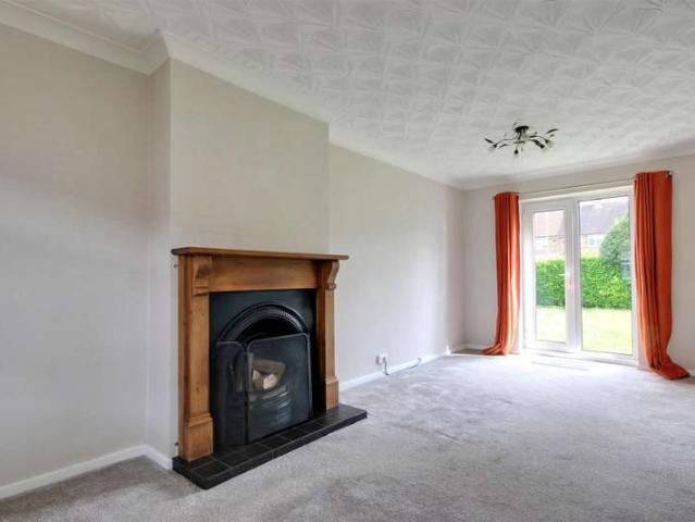 3 Bedroom End Of Terrace House