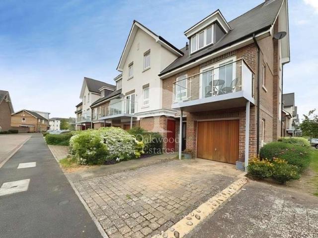 3 Bedroom End Of Terrace House