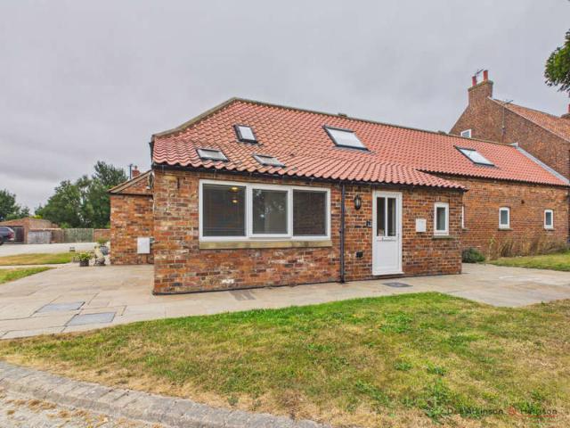 3 Bedroom End Of Terrace House
