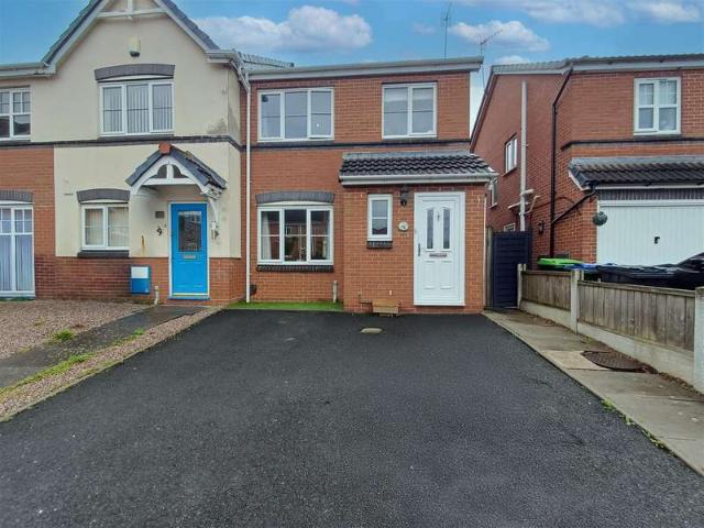 3 Bedroom End Of Terrace House