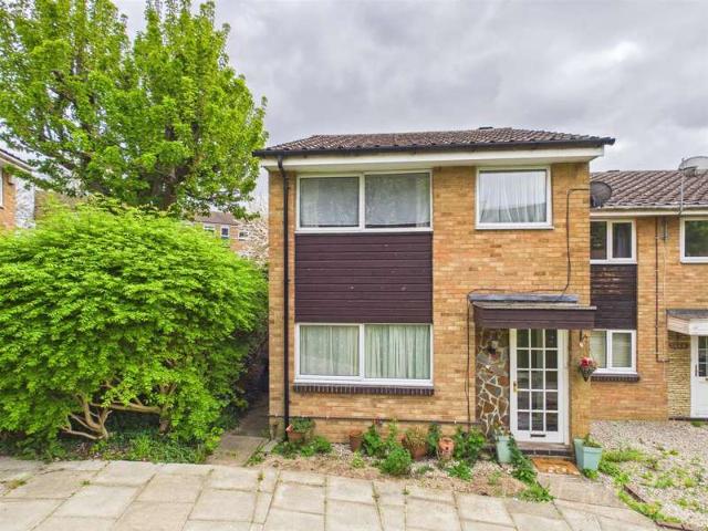 3 Bedroom End Of Terrace House