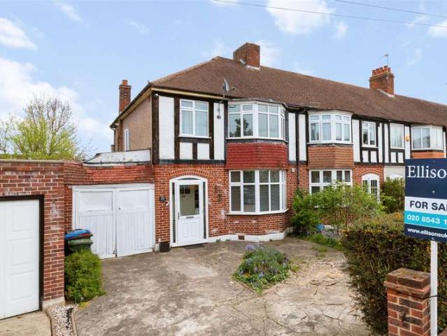 3 Bedroom End Of Terrace House