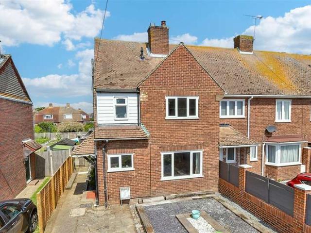 3 Bedroom End Of Terrace House