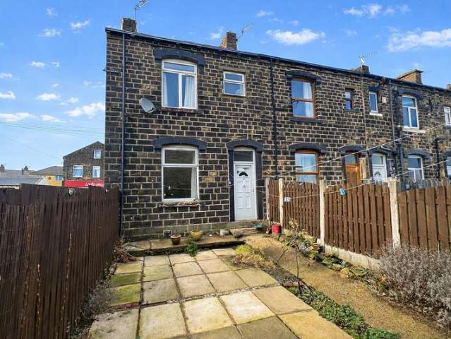 3 Bedroom End Of Terrace House