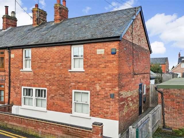 3 Bedroom End Of Terrace House